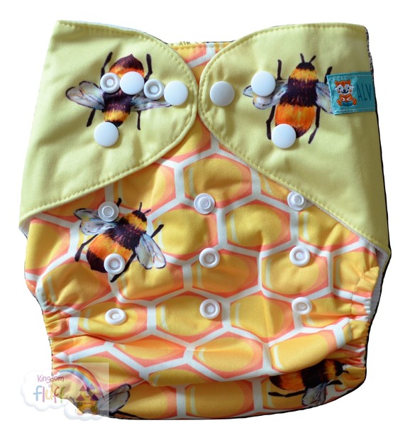Alva Baby Onesize Nappy: Busy Bees